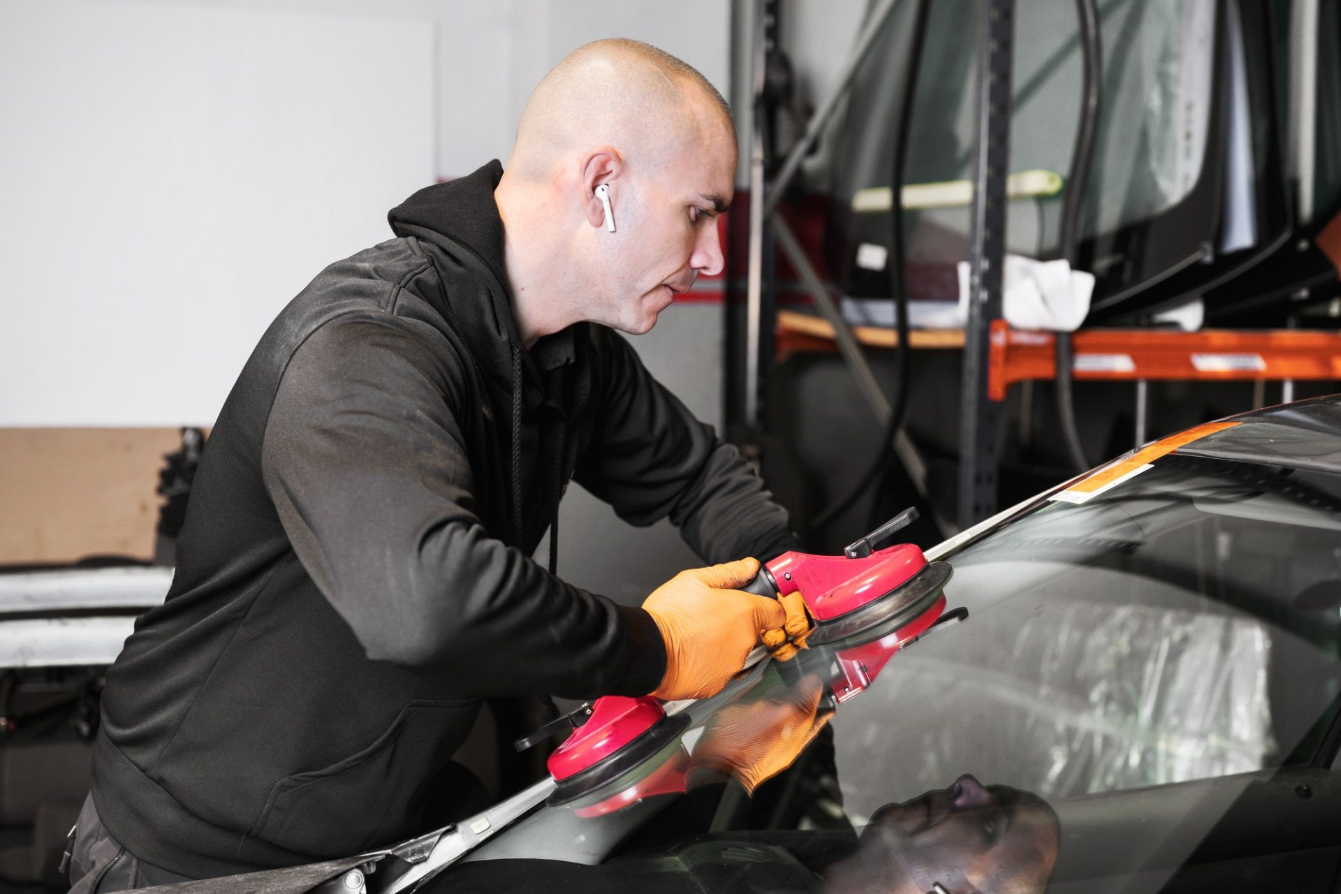 Jacksonport Glass - Calgary Windshield Replacement and Glass Services